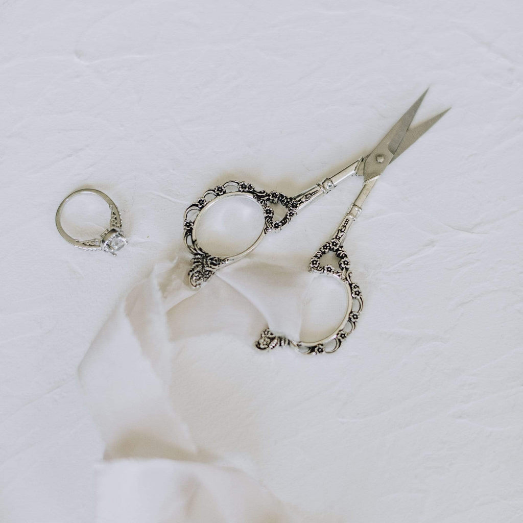 silver-natural-jewelry-victoria-embroidery-scissors-vintage-758 ...